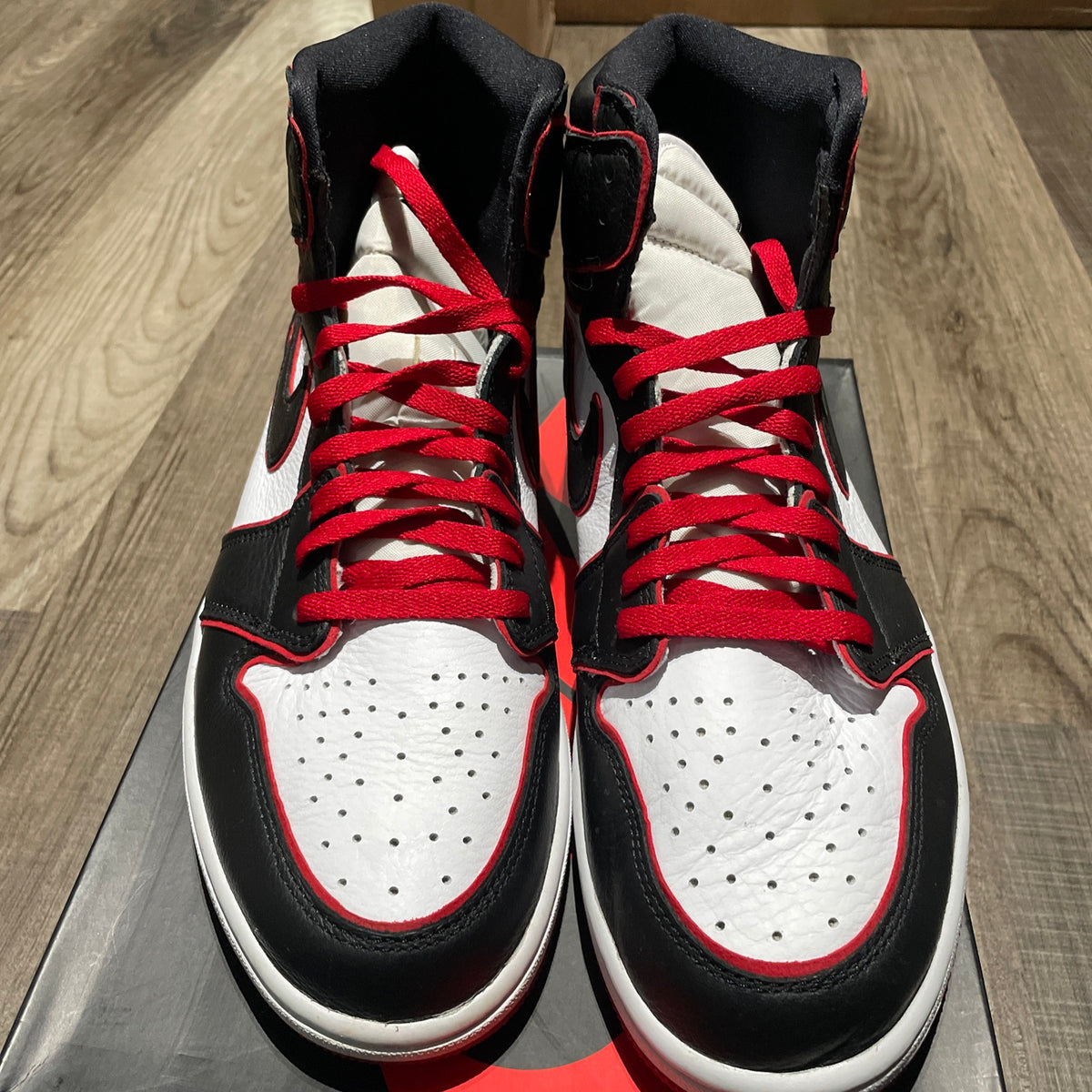 NIKE AIR JORDAN 1 RETRO HIGH OG BLOODLINE – ABSupplyATL